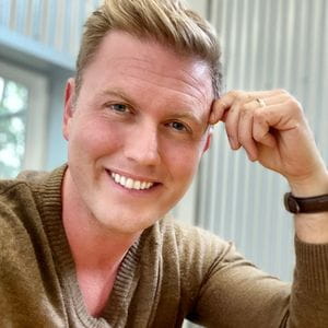 Geoffrey Wood | UseVerb